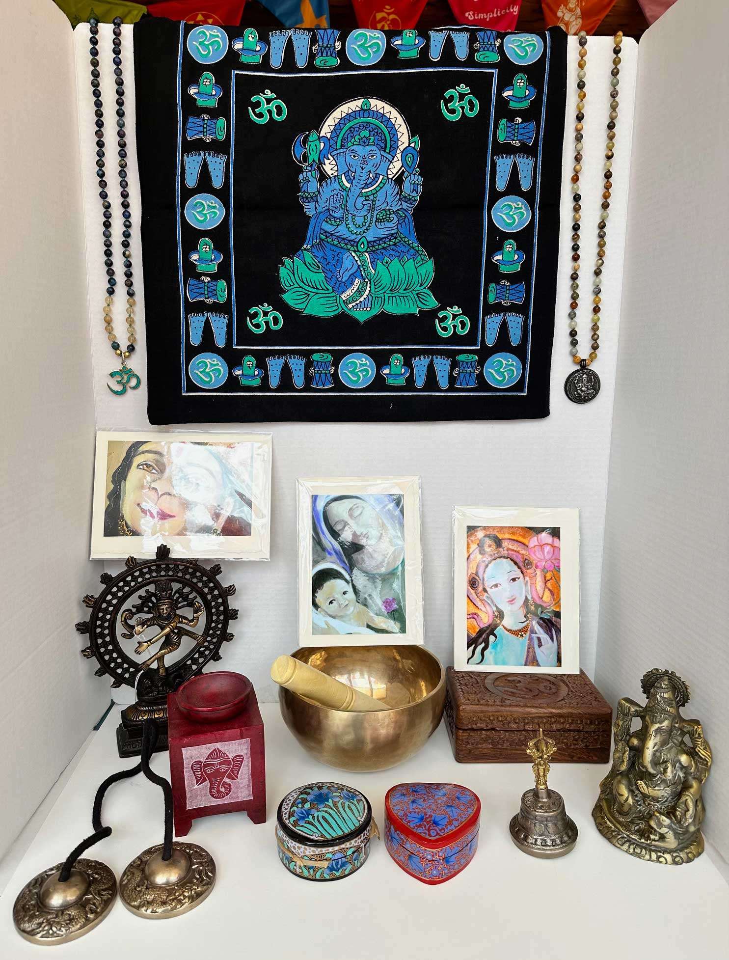 Haidakhandi Universal Ashram: Spring online auction | The Crestone Eagle